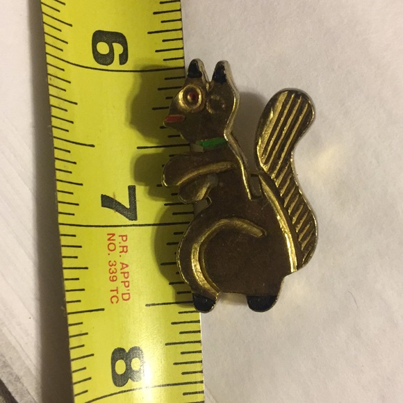 Vintage | Jewelry | Antique Cclasp Gold Tone Squirrel Brooch Pin | Poshmark